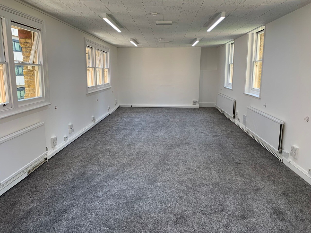 6-7 St Mary At Hl, London, EC3R 8EE - Office for Lease | LoopNet