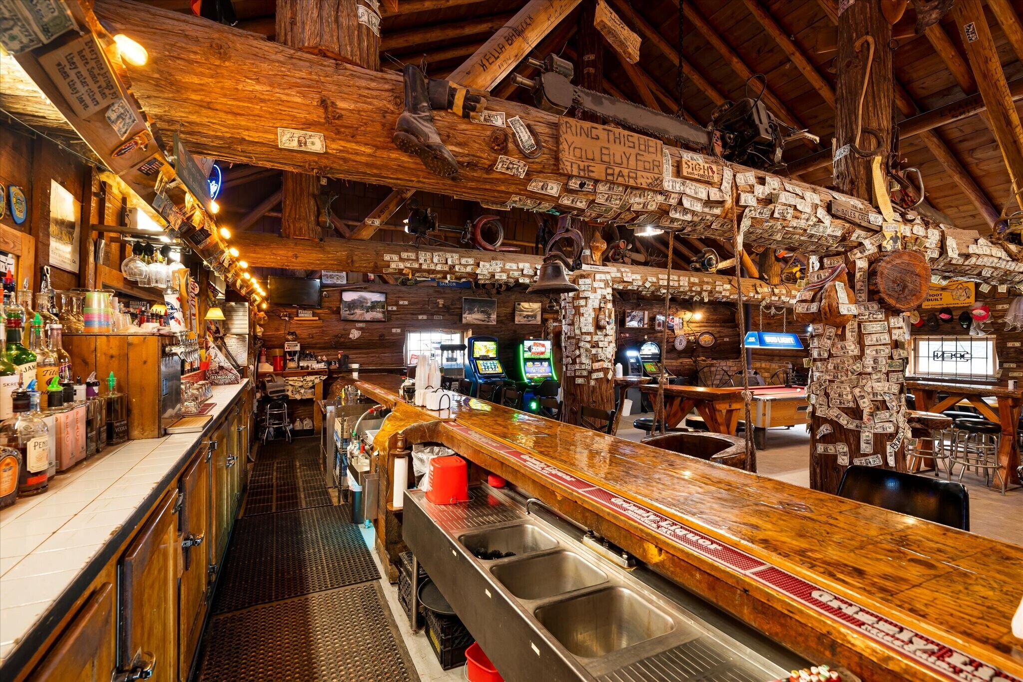 7000 Graves Creek Rd, Lolo, MT 59847 - The Jack Saloon | LoopNet