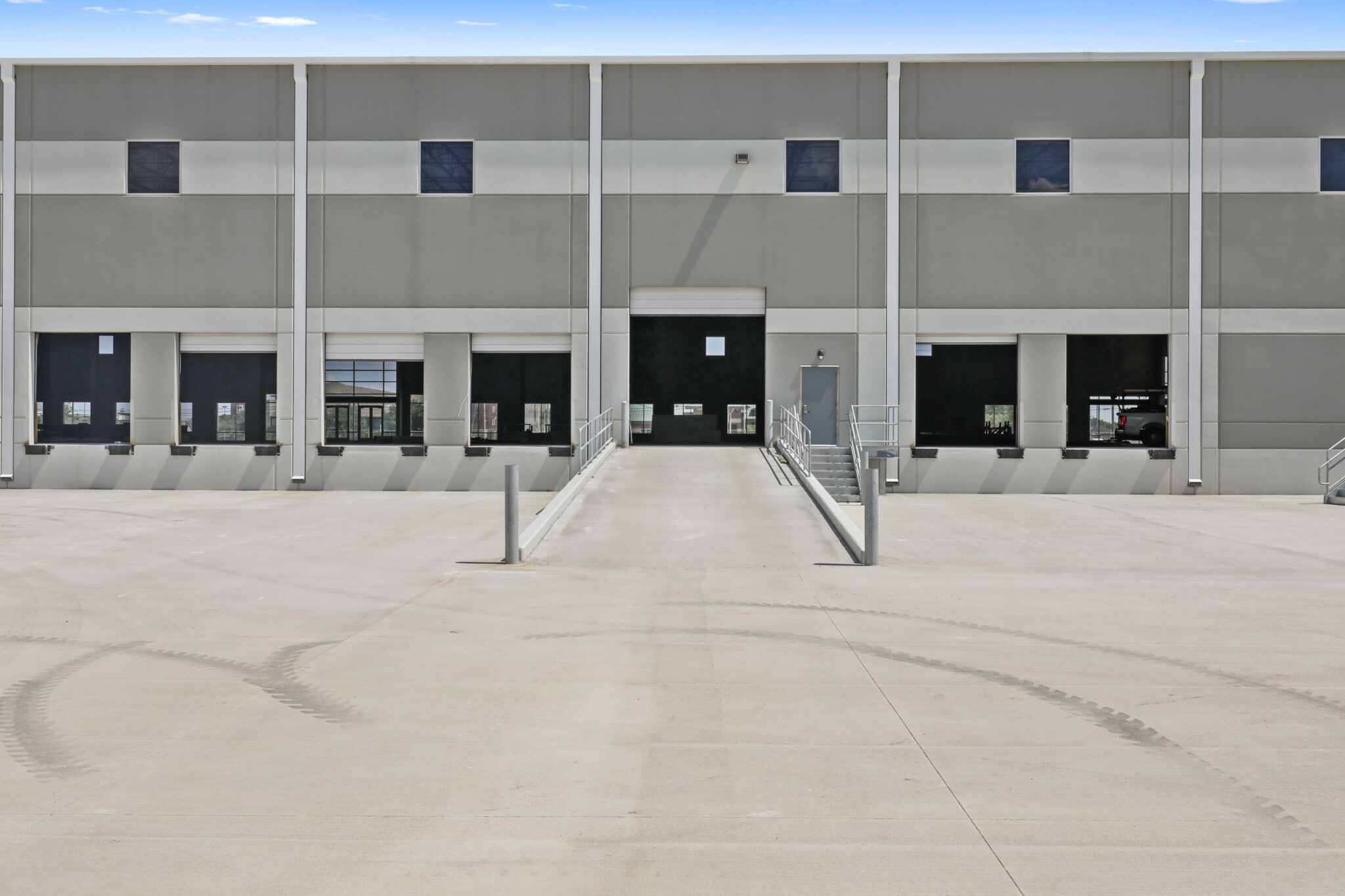 2304 Reed Rd, Houston, TX 77051 - Phase 1 - Bldg A | LoopNet