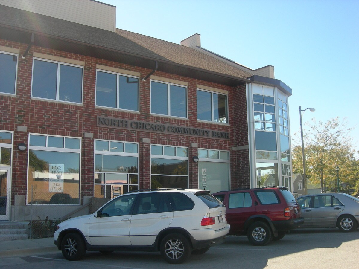 1801-1825 Sheridan Rd, North Chicago, IL 60064 | LoopNet