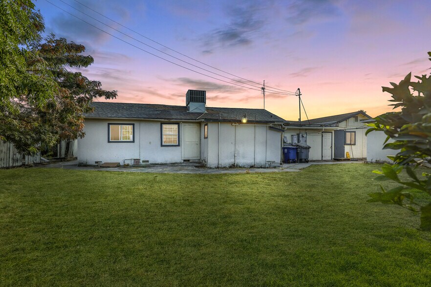 1590 E Dinuba Ave, Reedley, CA 93654 - Health Care for Sale | LoopNet