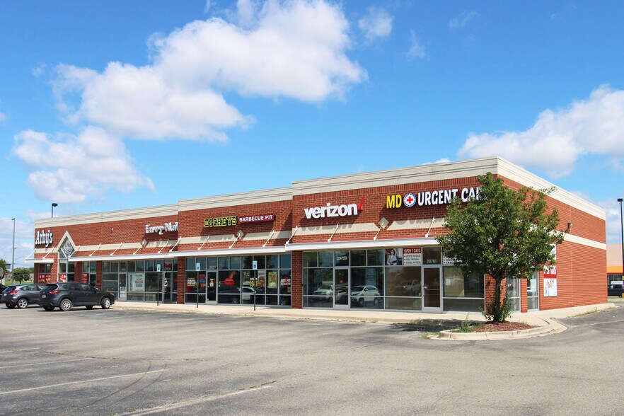 20739-20761 Hall Rd, Macomb, MI 48044 | LoopNet