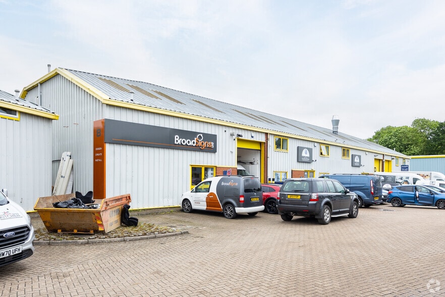 Sanderson Way, Tonbridge, TN9 1QG - Industrial for Lease | LoopNet