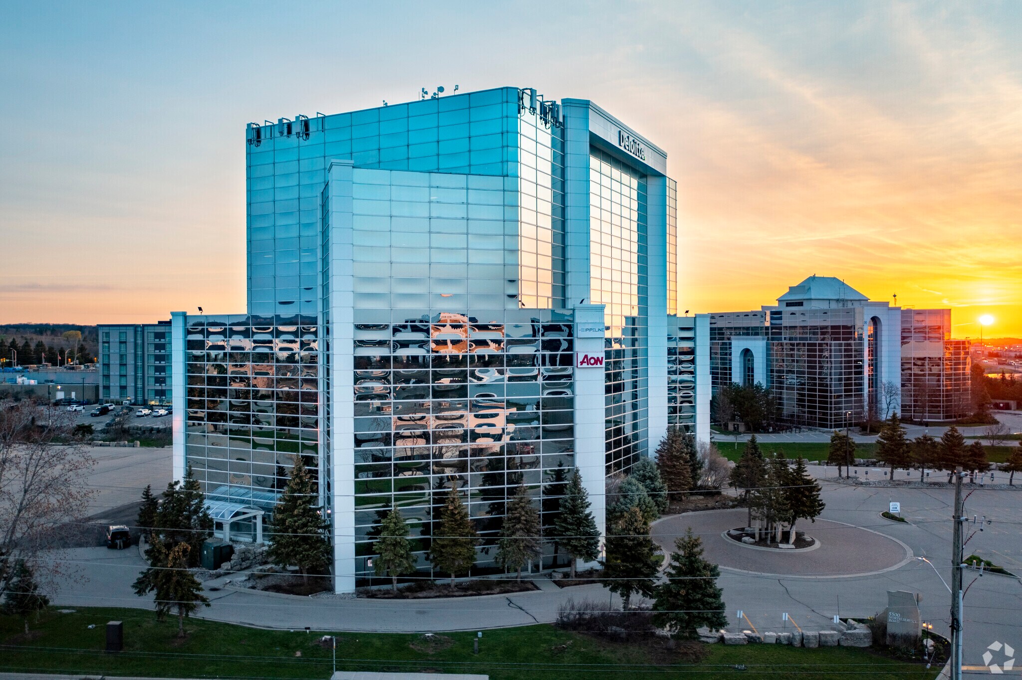 5500 N Service Rd, Burlington, ON L7L 6W6 - Office for Lease | LoopNet