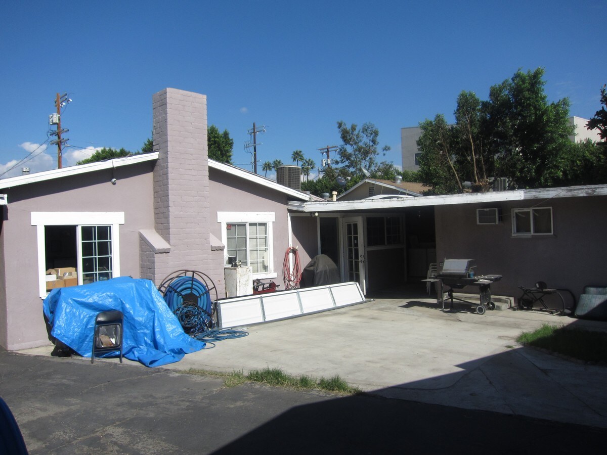 14660 Lull St, Van Nuys, CA 91405 | LoopNet