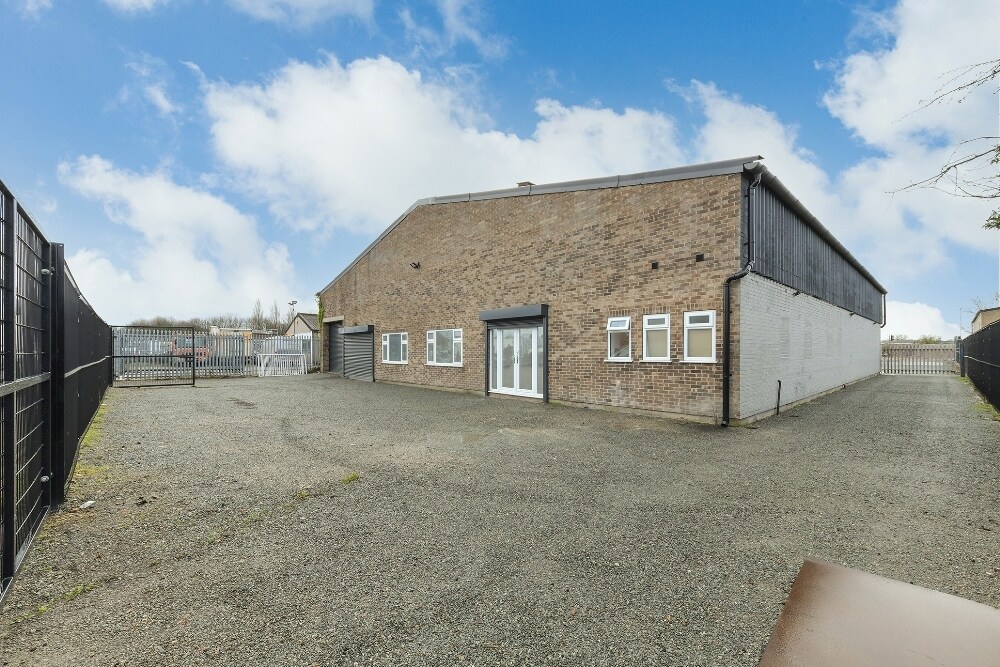 Private Road No 7, Nottingham, NG4 2JW | LoopNet