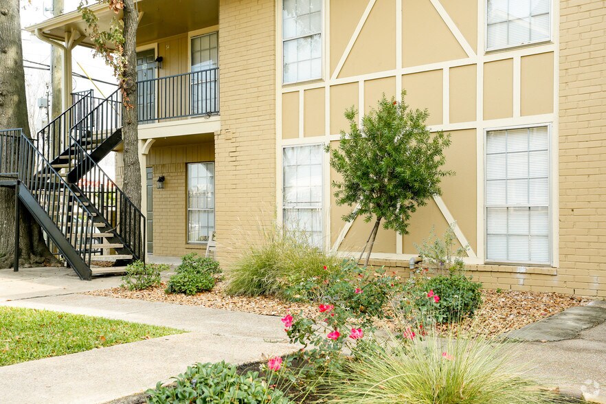 611 W Cavalcade St, Houston, TX 77009 | LoopNet