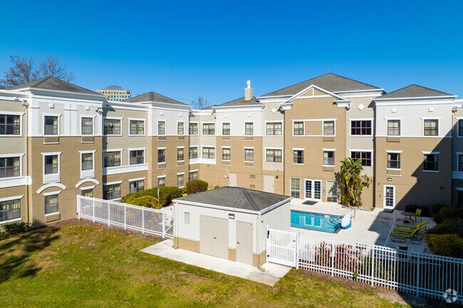 Commercial Real Estate for Sale | LoopNet