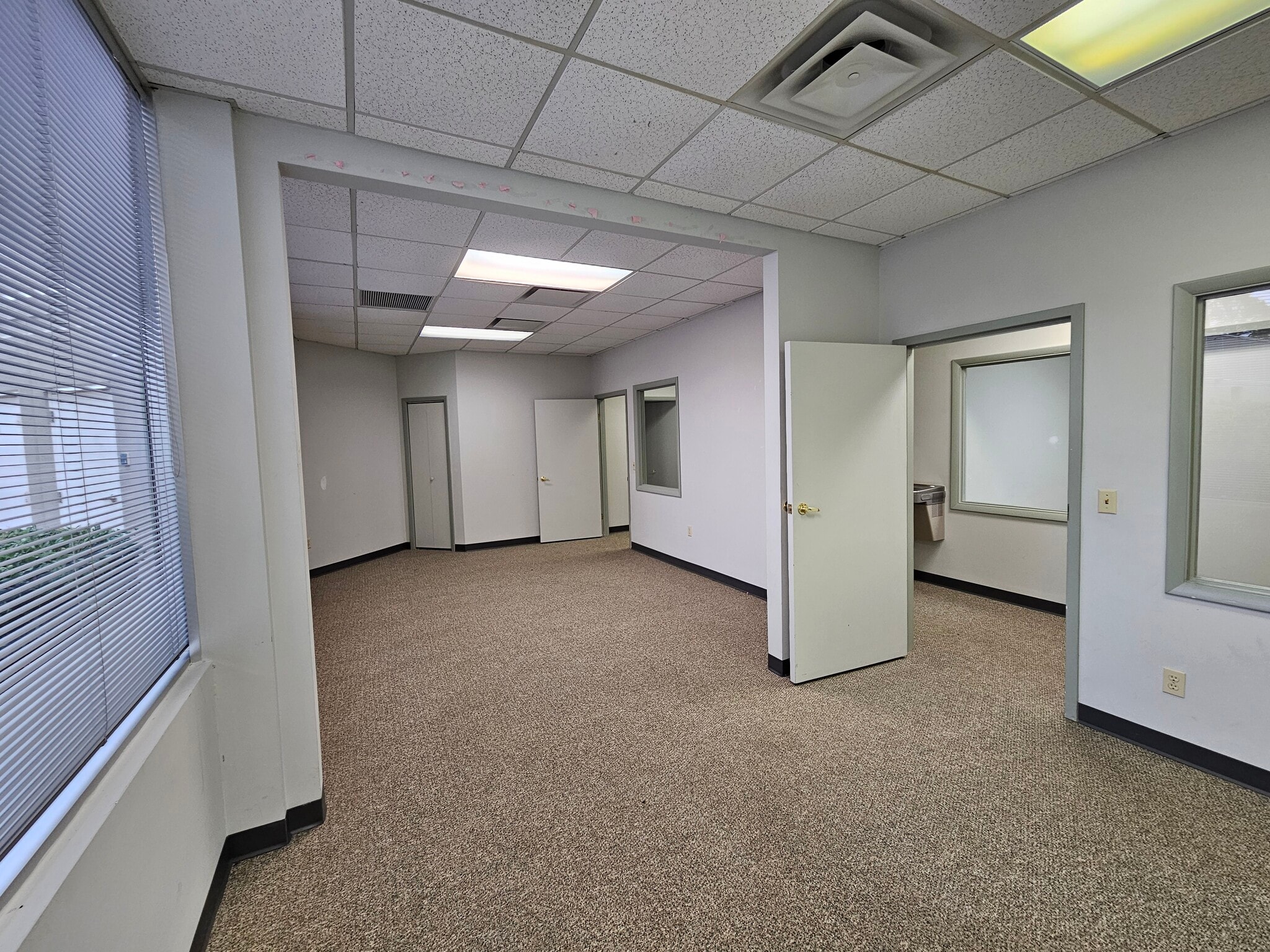 8380 Baymeadows Rd, Jacksonville, FL 32256 - Centurion Square | LoopNet