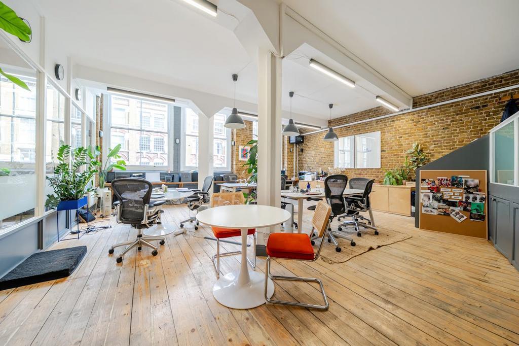 17 Willow St, London, EC2A 4BH - Office for Sale | LoopNet