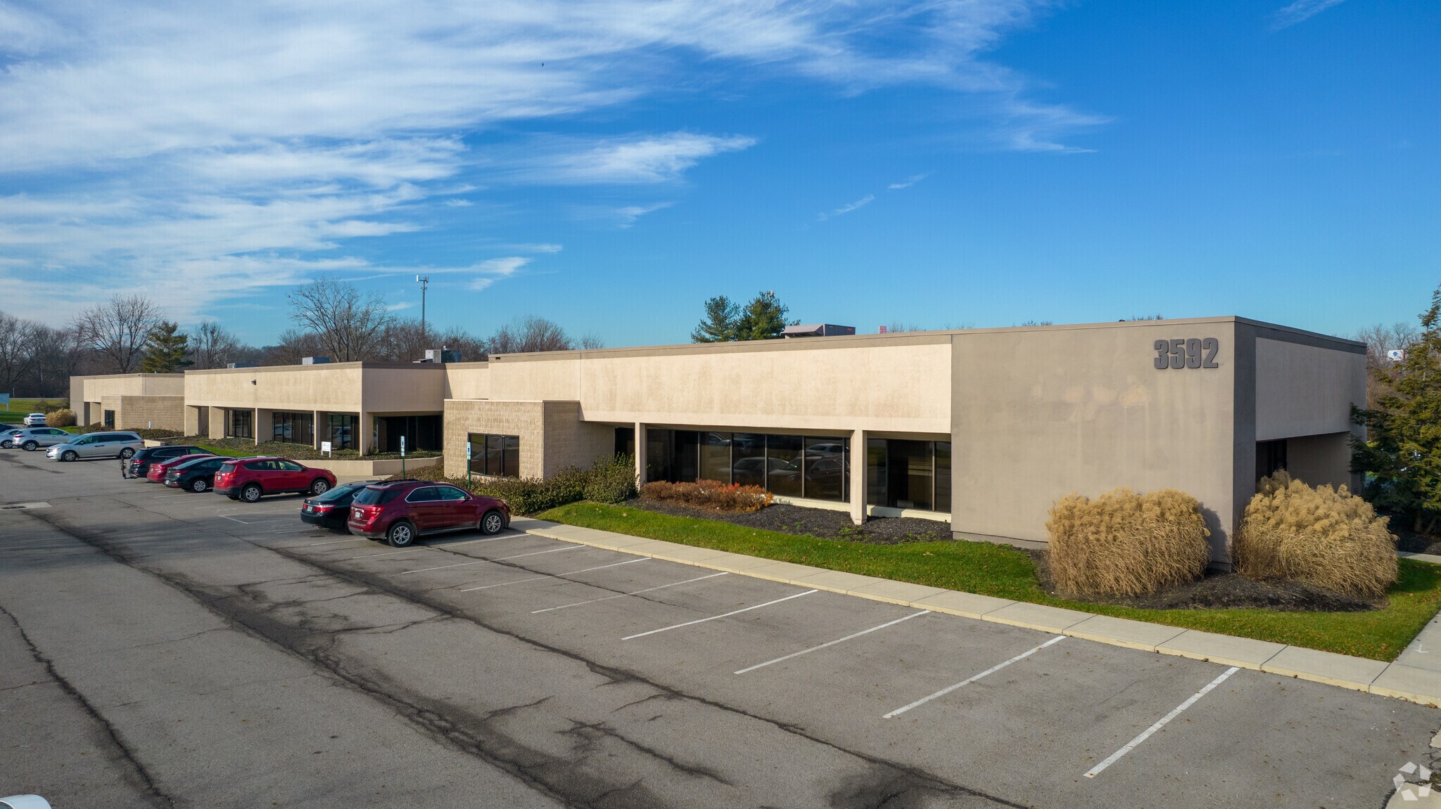 3592 Corporate Dr, Columbus, OH 43231 | LoopNet