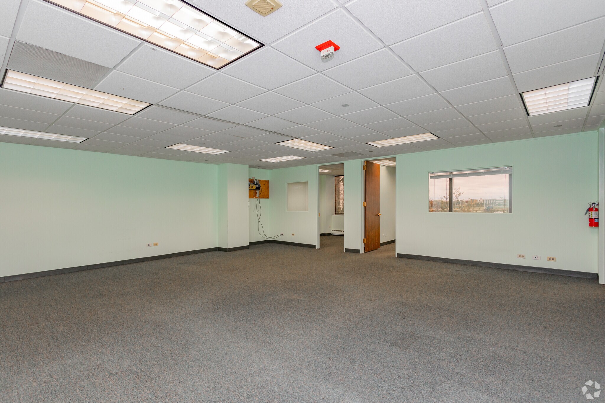 3701 Algonquin Rd, Rolling Meadows, IL 60008 - Crossroads | LoopNet.com