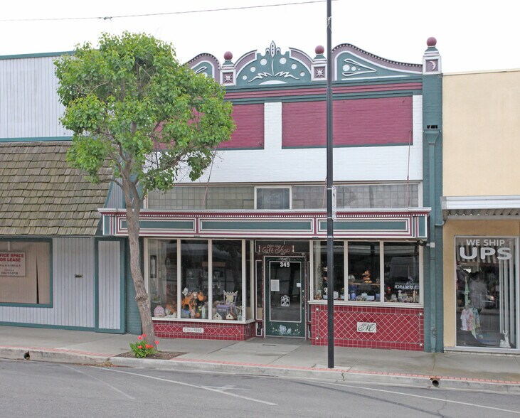 349 W D St, Lemoore, CA 93245 | LoopNet