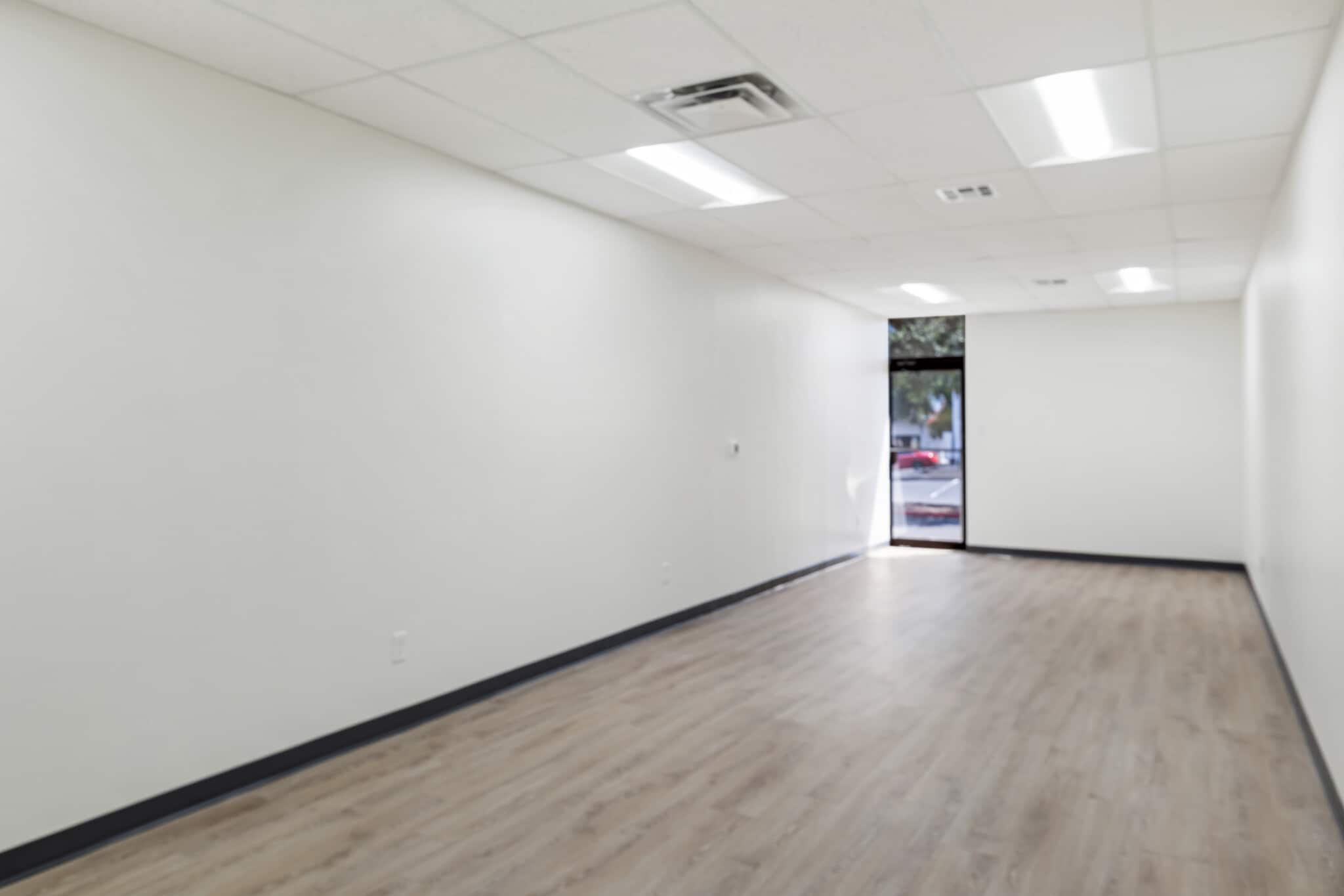 5555 N Lamar Blvd, Austin, TX 78751 - Lamar Business Park | LoopNet