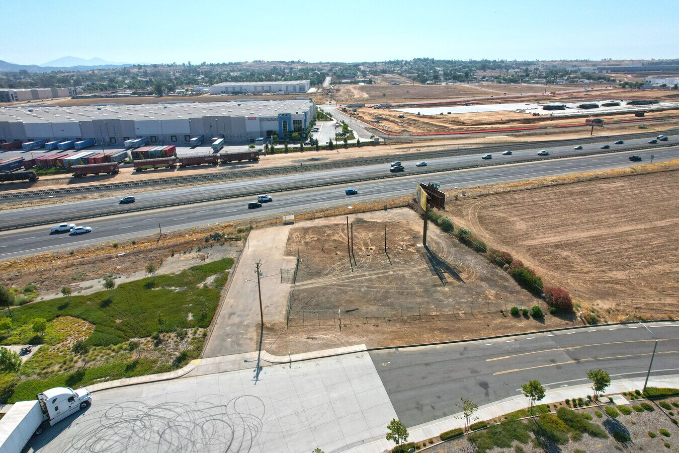 23472 Perry St, Perris, CA 92571 | LoopNet