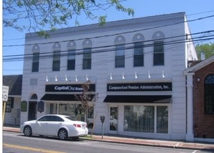 122 W Main St, Babylon, NY 11702 - APN/Parcel ID: 0102-014-00-01-00-003-000