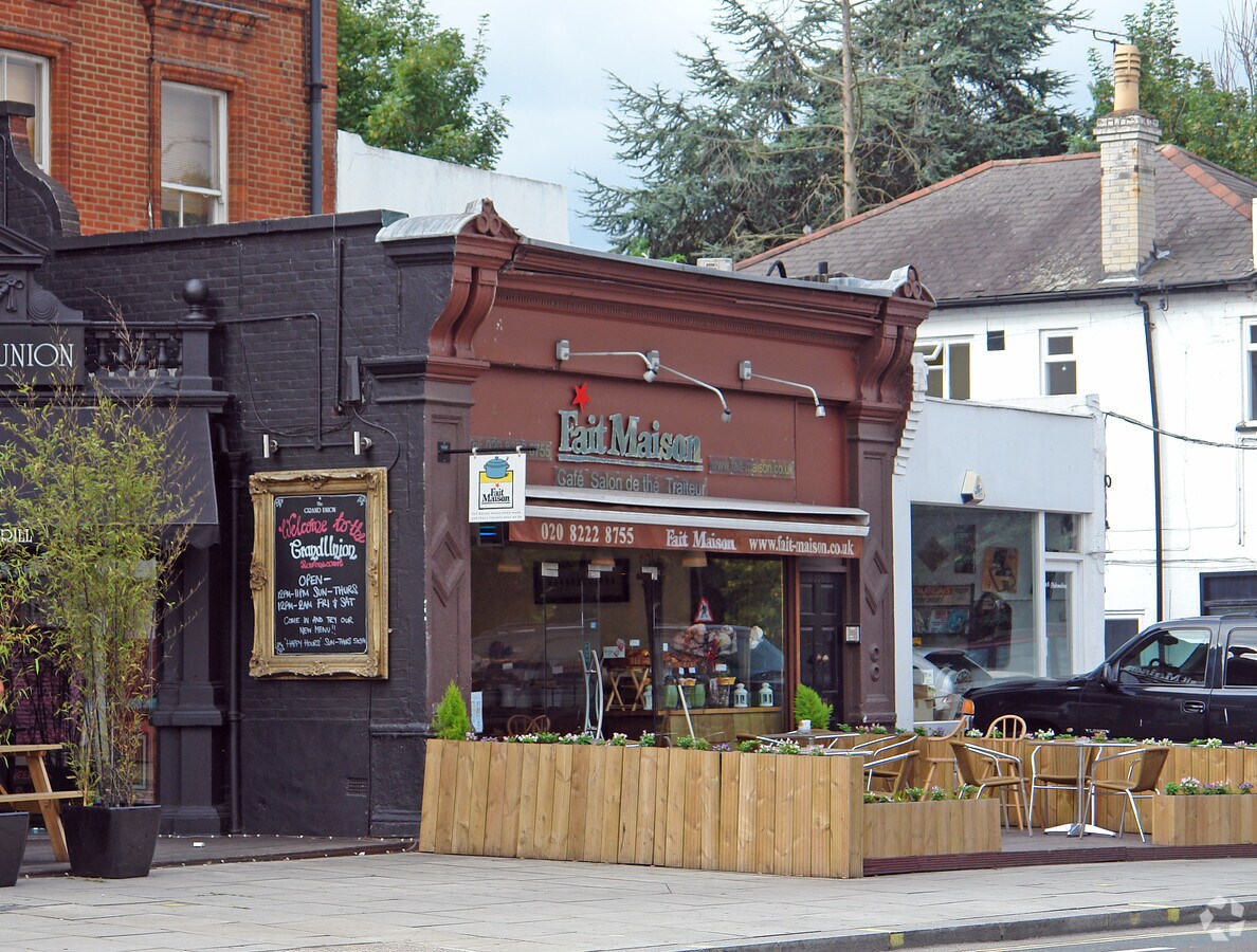 245 Goldhawk Rd, London, W12 8EU | LoopNet