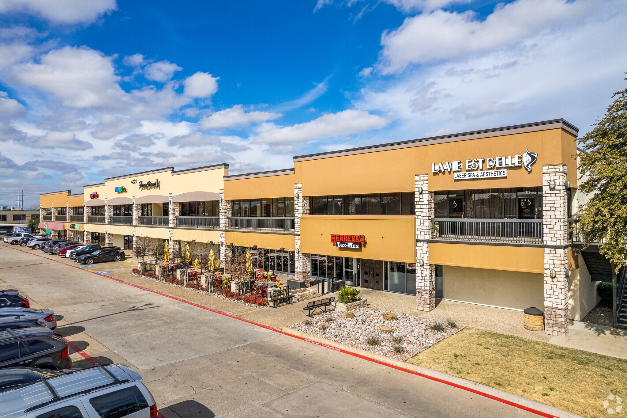 4021 Belt Line Rd, Addison, TX 75001 - Belt Line Square | LoopNet