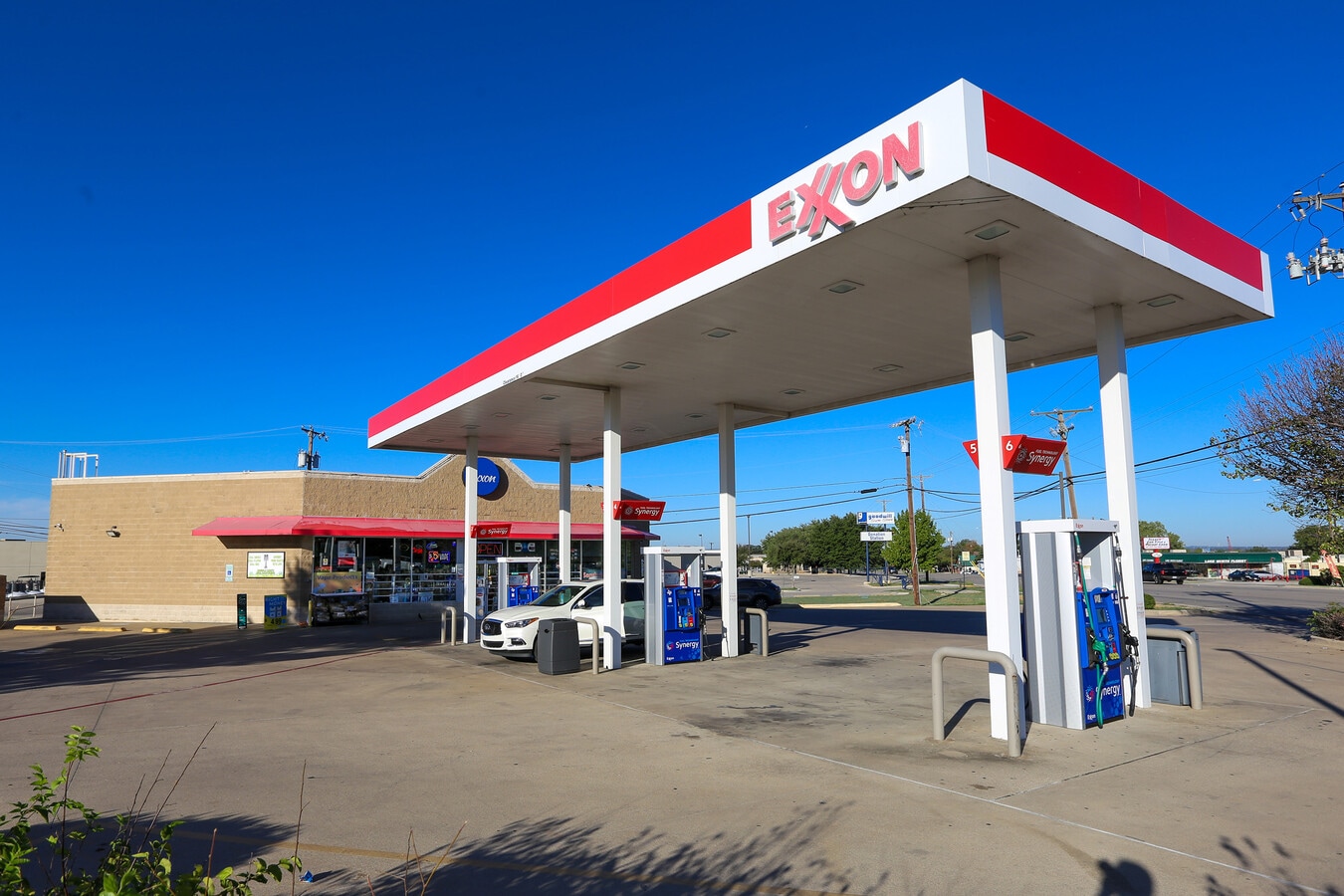 6597 Azle Ave, Lake Worth, TX 76135 | LoopNet