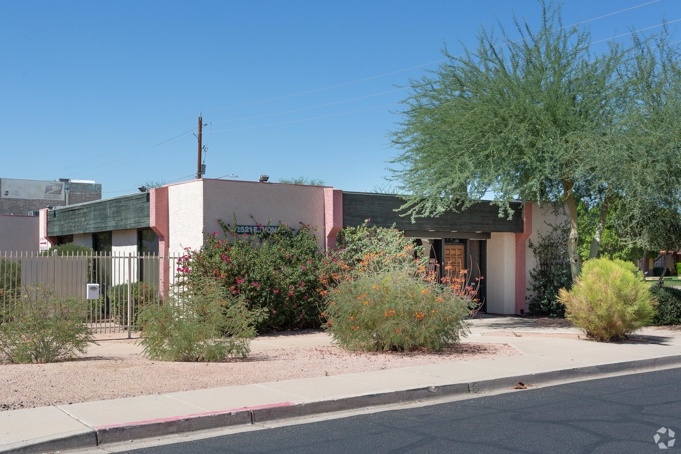 2521 E Thomas Rd, Phoenix, AZ 85016 | LoopNet