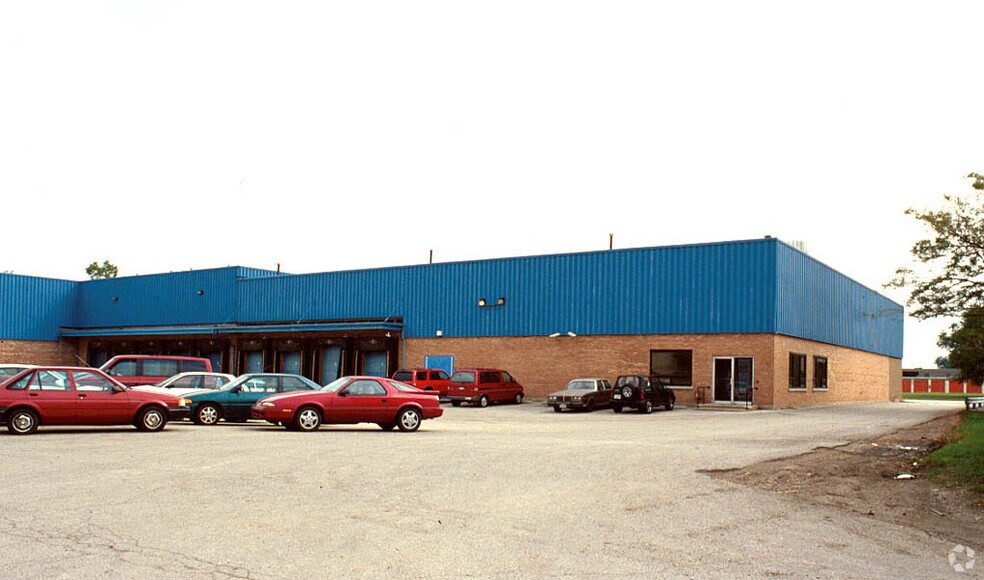 121 Foster Ave, Bensenville, IL 60106 | LoopNet