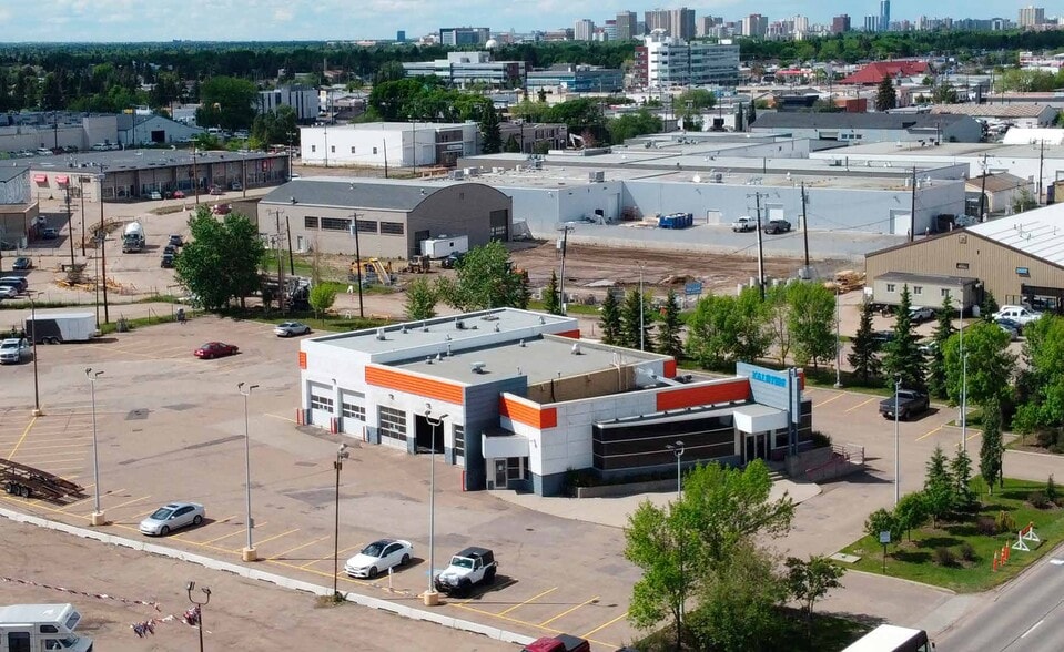 5540 Gateway Blvd NW, Edmonton, AB T6H 1B7 | LoopNet