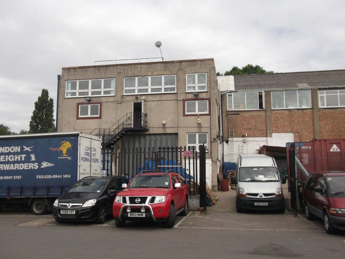 Riverside Rd, London, SW17 0BA | LoopNet