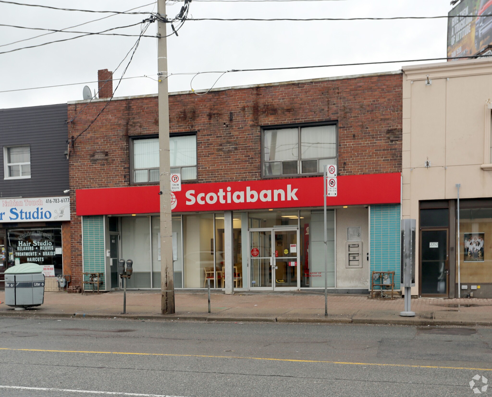 2254 Eglinton Ave, Toronto, ON M6E 2L3 | LoopNet