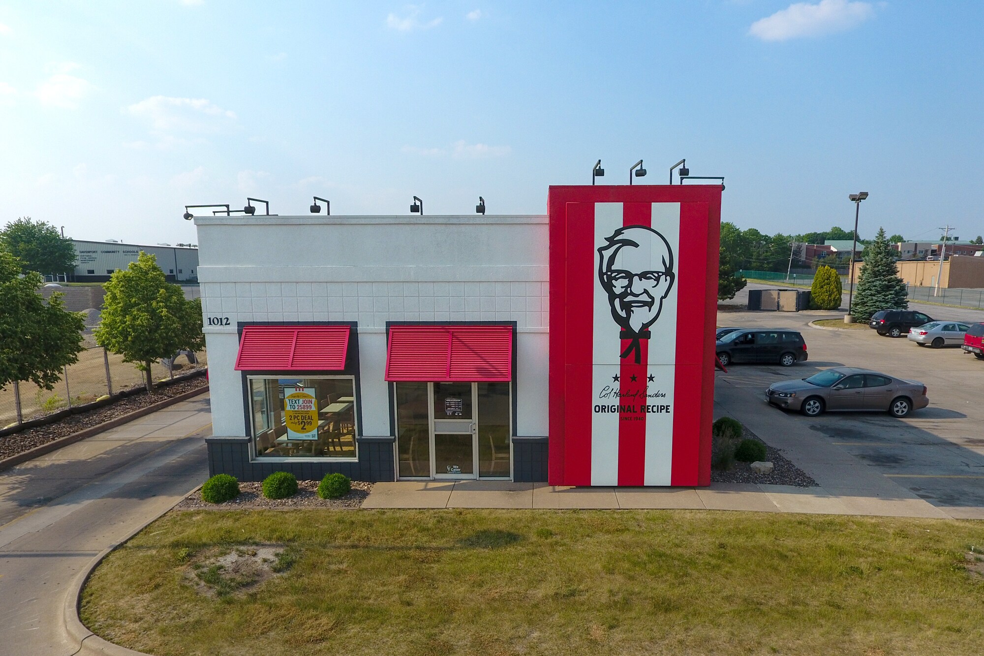 1012 W Kimberly Rd, Davenport, IA 52806 | LoopNet