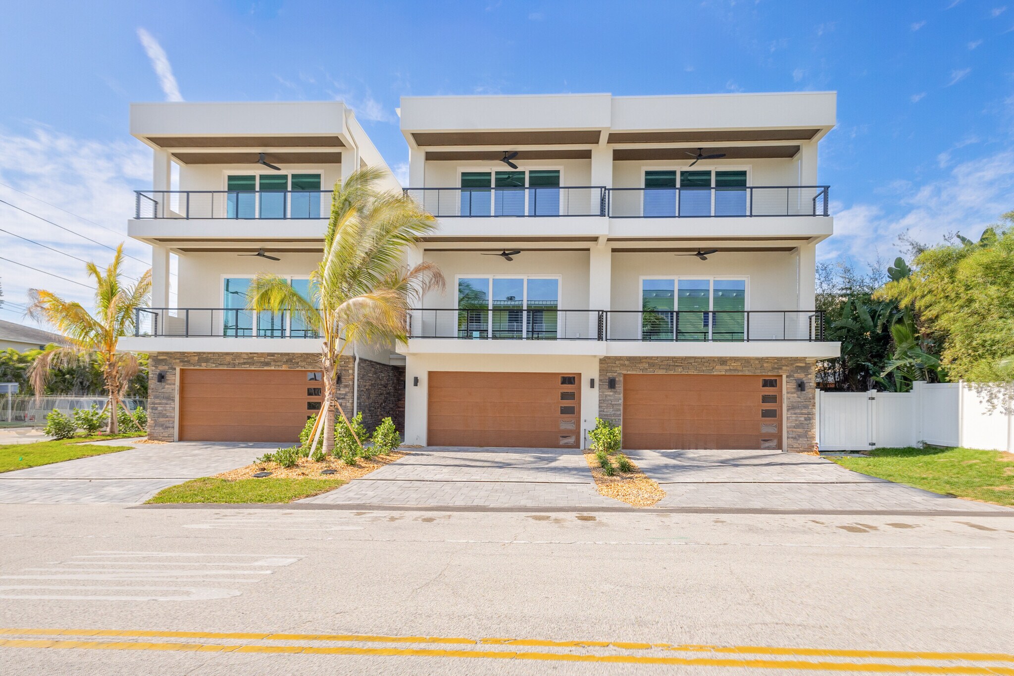 50 8th Ave Indialantic Fl 32903 Loopnet