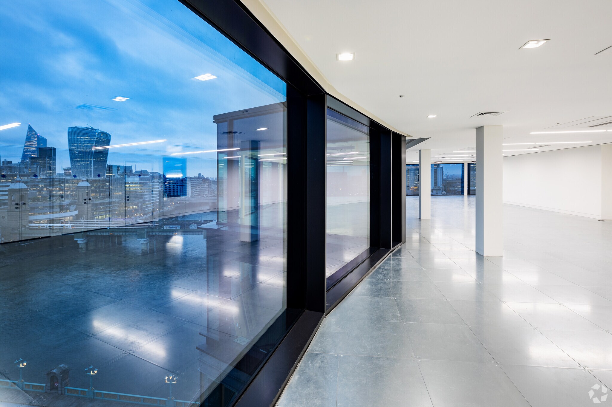 2A Southwark Bridge Rd, London, SE1 9HA - Office for Lease | LoopNet.com