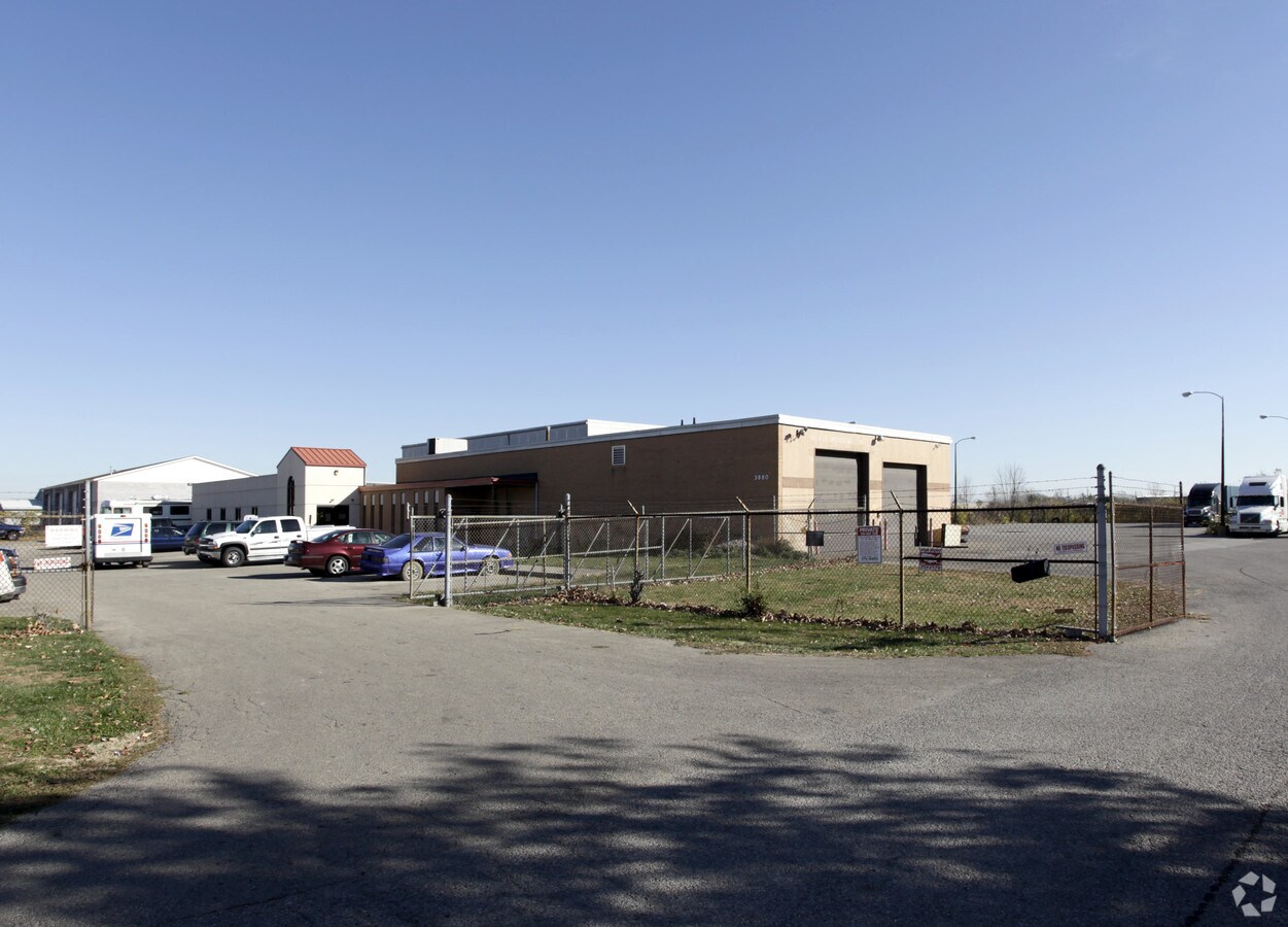 3880 Lockbourne Rd, Columbus, OH 43207 | LoopNet