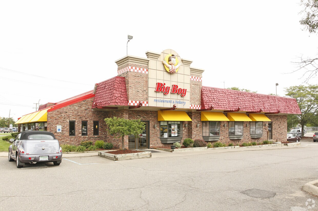 6360 N Wayne Rd, Westland, MI 48185 | LoopNet