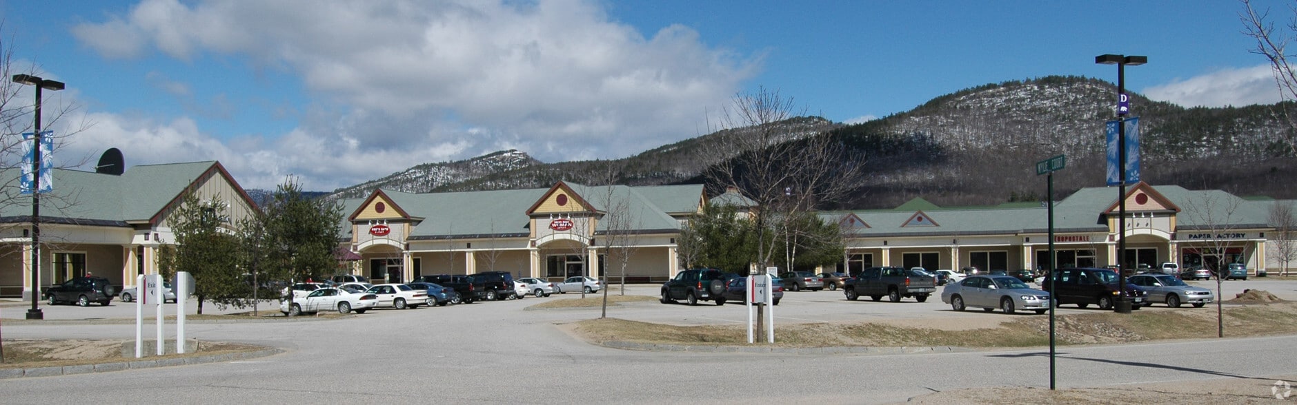 2 Common Ct, North Conway, NH 03860 - Settlers Green Outlet Village ...