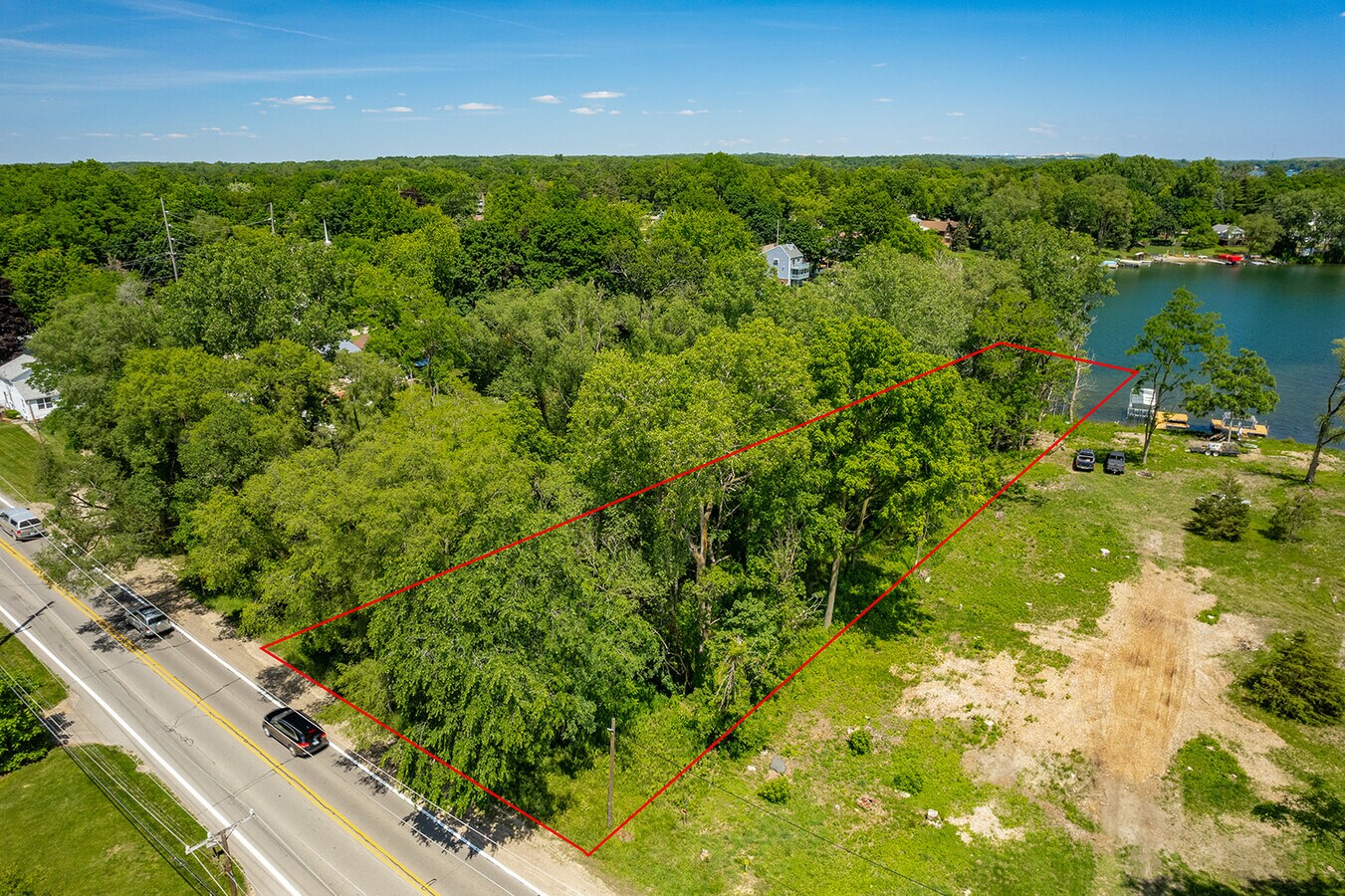 3404 Clintonville Rd, Waterford Township, MI 48329 | LoopNet