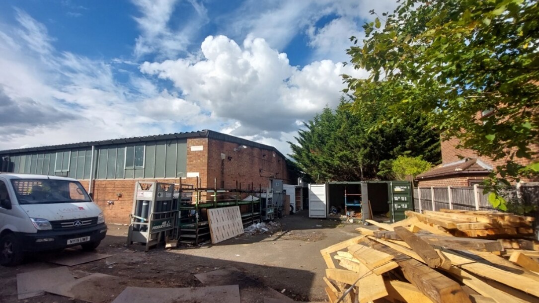 5 Robert Way, Wickford, SS11 8DD - Industrial for Sale | LoopNet