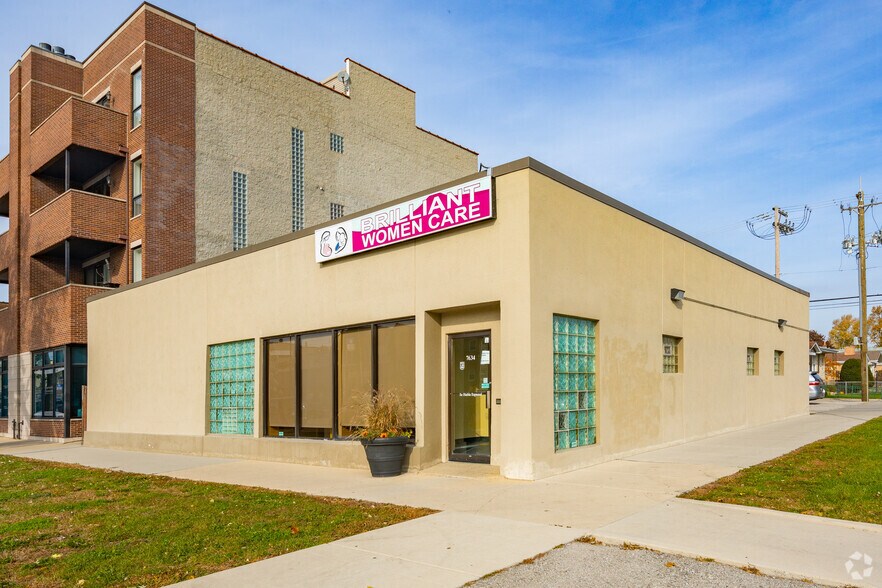 7634 W Belmont Ave, Chicago, IL 60634 | LoopNet