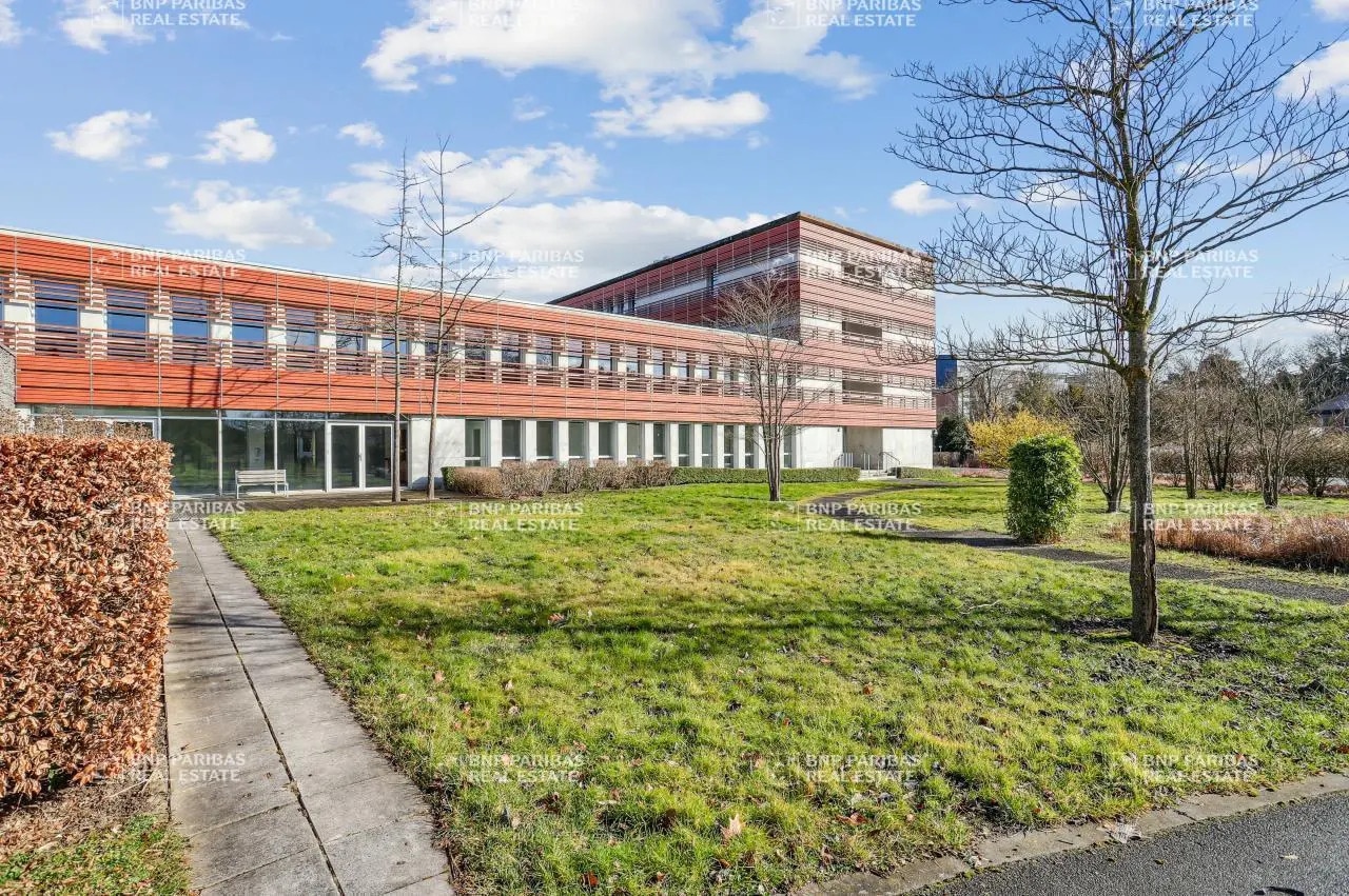 74 Rue Jean Jaures, 59491 Villeneuve-d'Ascq - Office for Lease | LoopNet