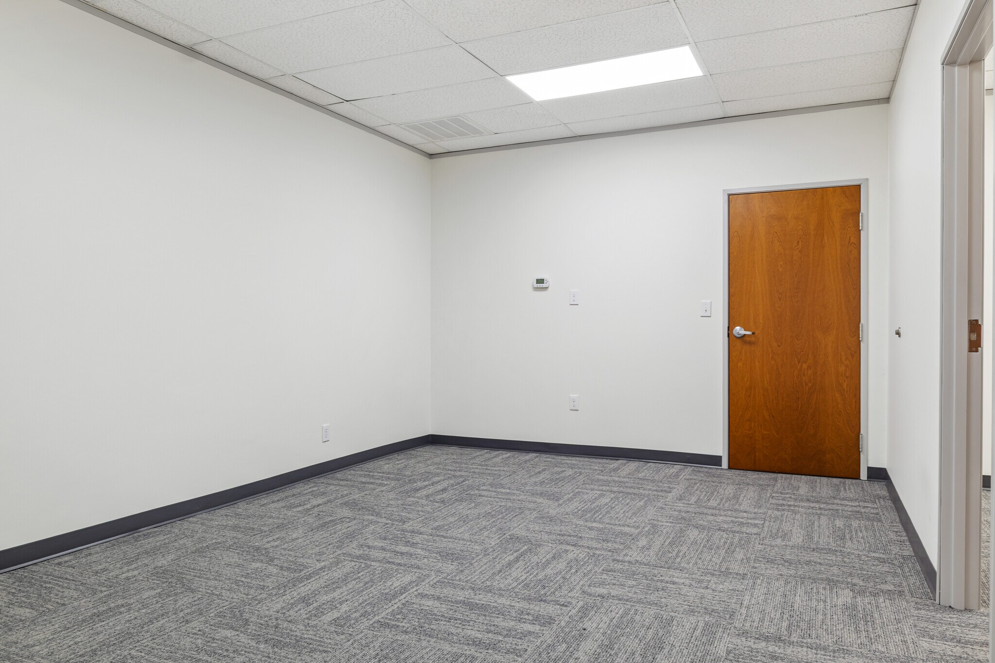 5555 N Lamar Blvd, Austin, TX 78751 - Lamar Business Park | LoopNet