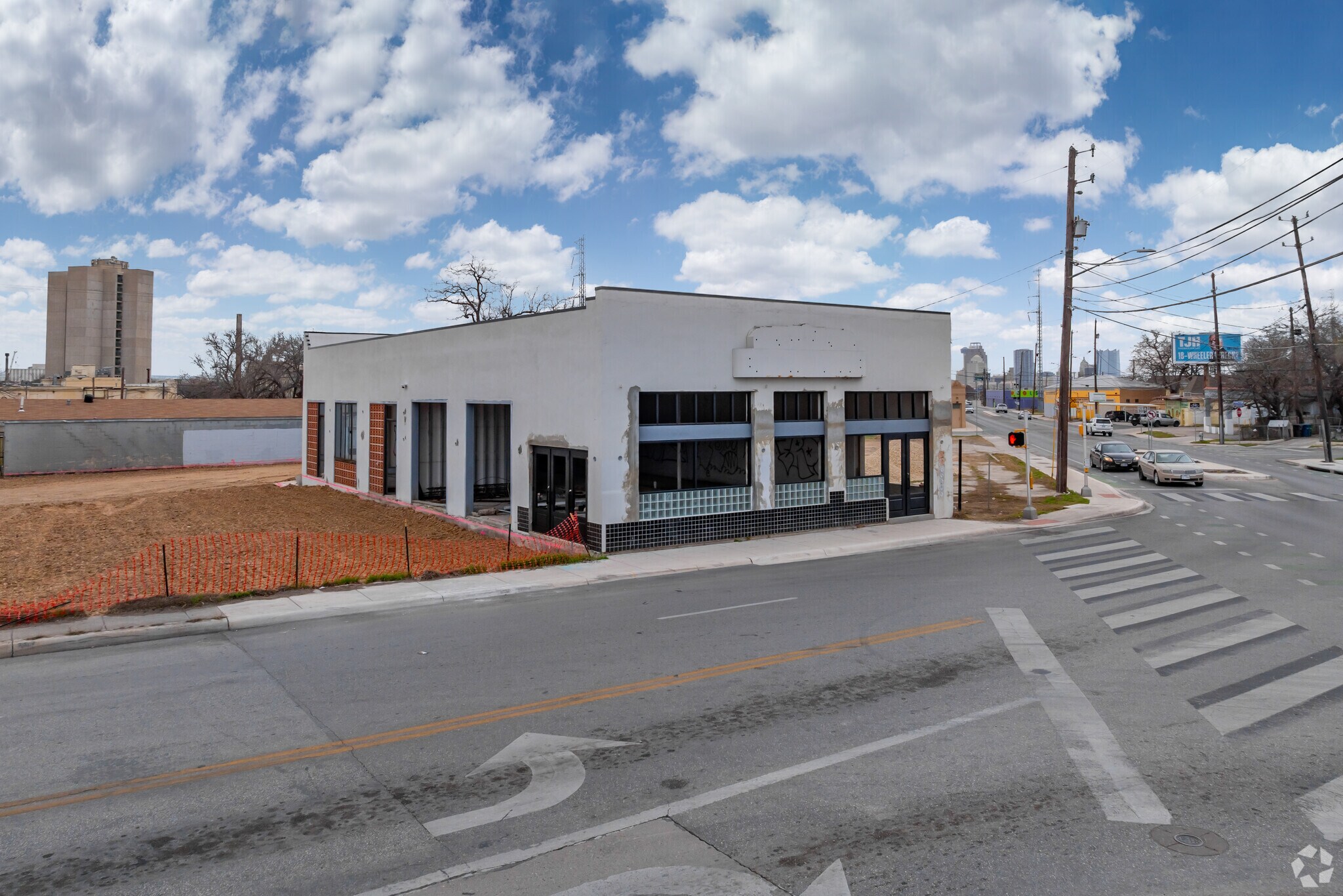 100 Blanco Rd, San Antonio, TX 78212 - Retail for Lease | LoopNet