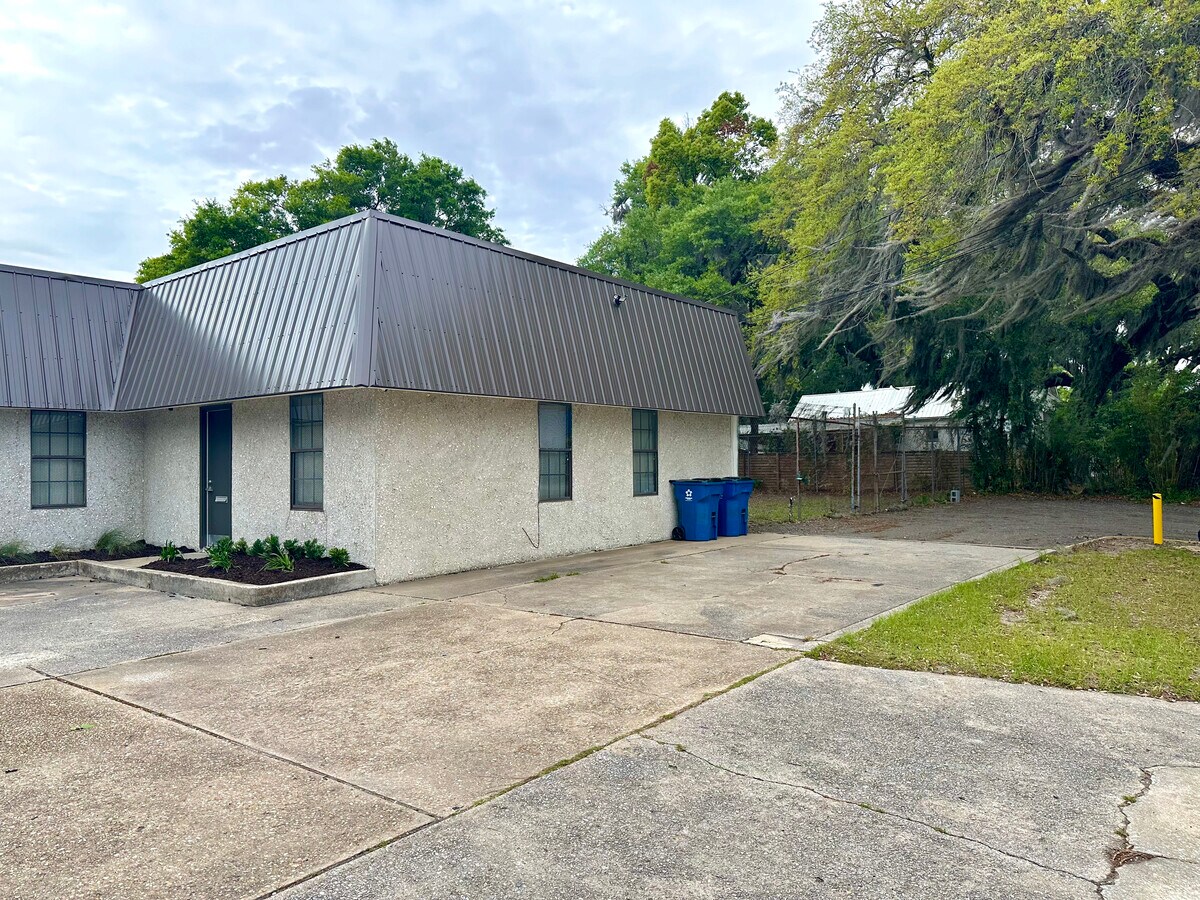 1609 Gloucester St, Brunswick, GA 31520 | LoopNet