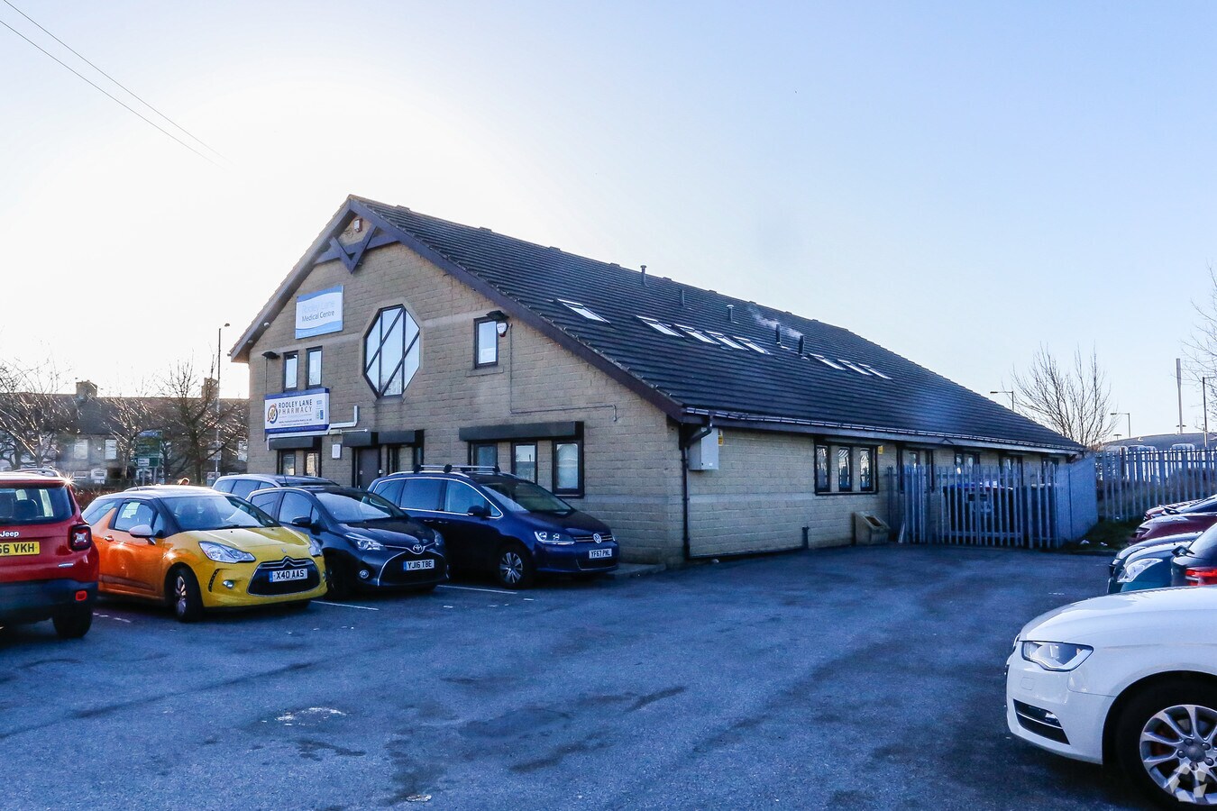 Rooley Ln, Bradford, WYK BD4 7SS | LoopNet