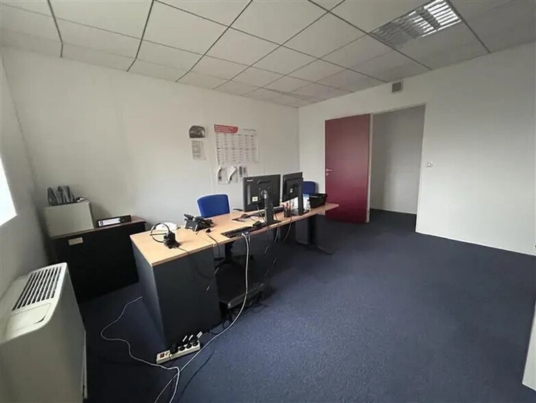 31 Rue Arthur Rimbaud, 21000 Dijon - Office for Lease | LoopNet