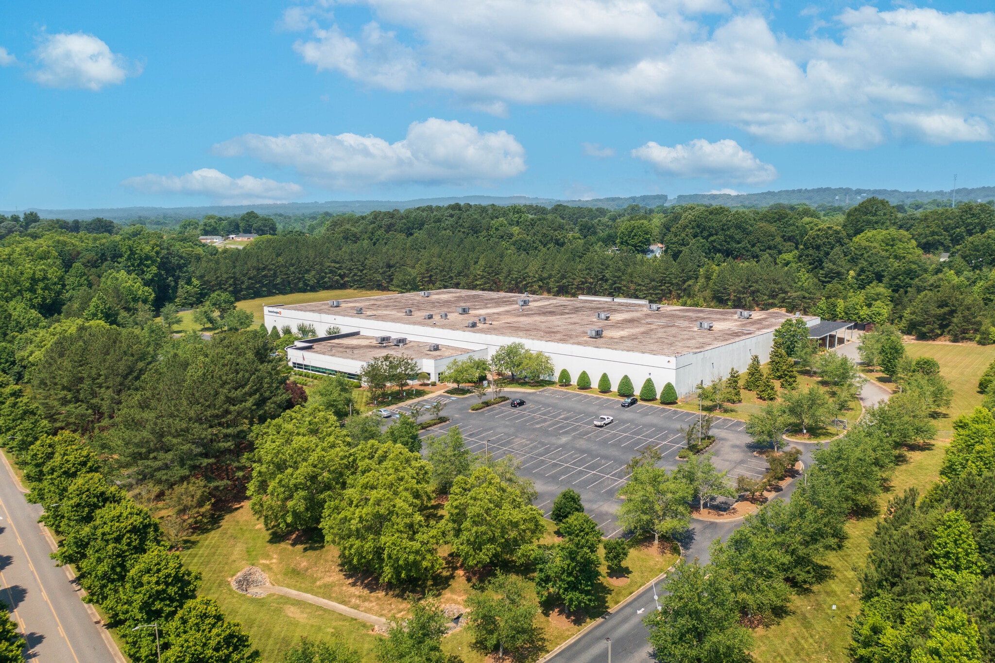 201 Southridge Pky, Bessemer City, NC 28016 | LoopNet