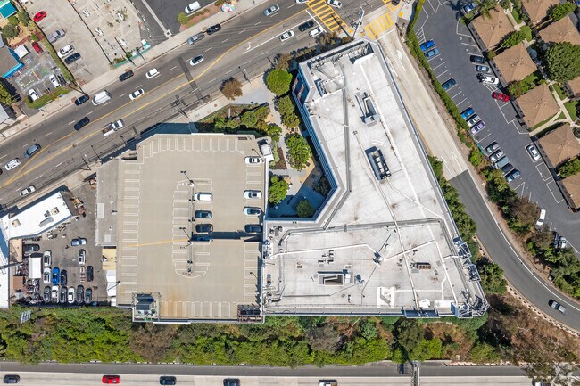 CBRE - El Segundo Commercial Listings & Brokers | LoopNet