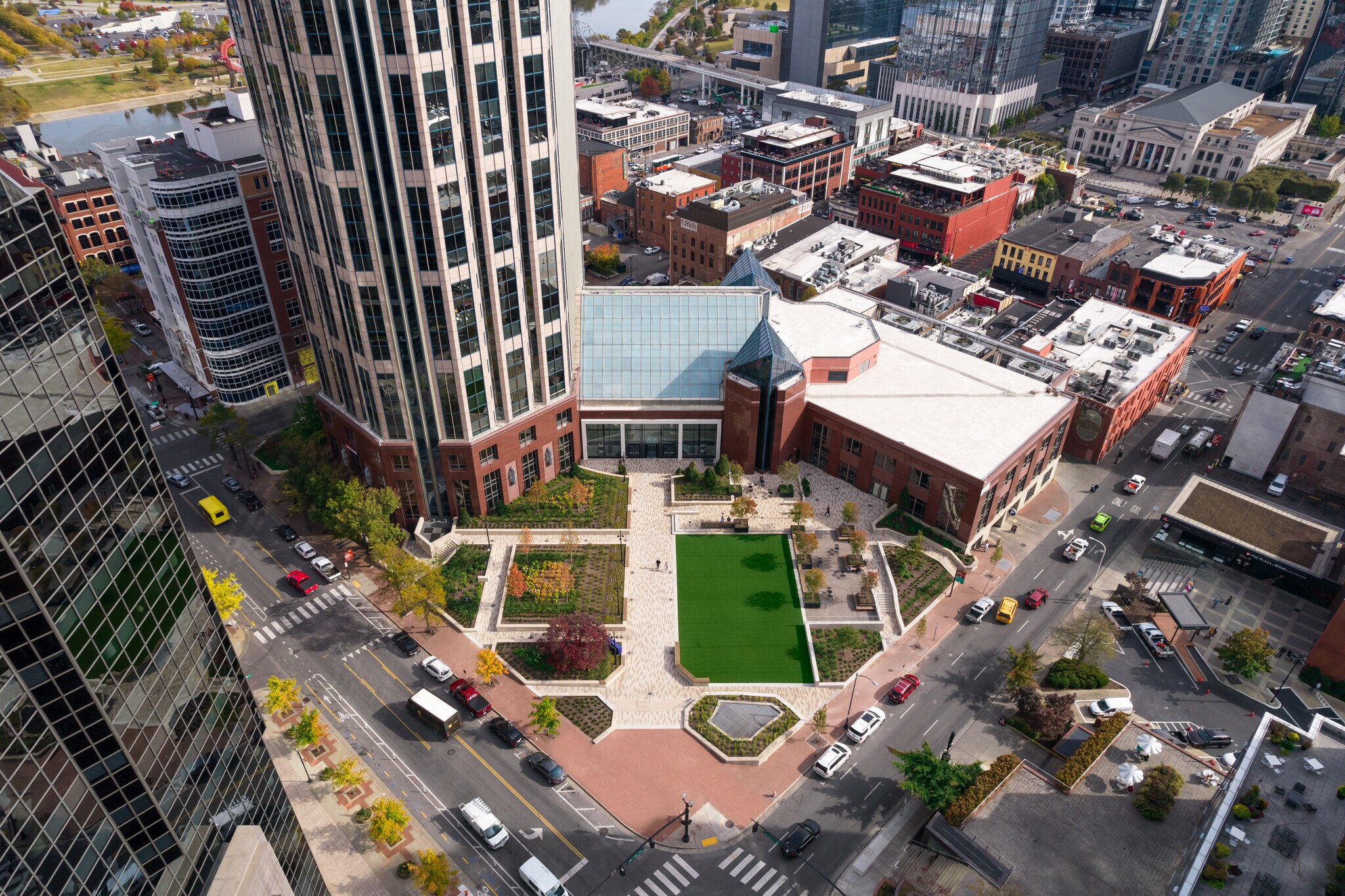 333 Commerce St, Nashville, TN 37201 - 333 Commerce | LoopNet