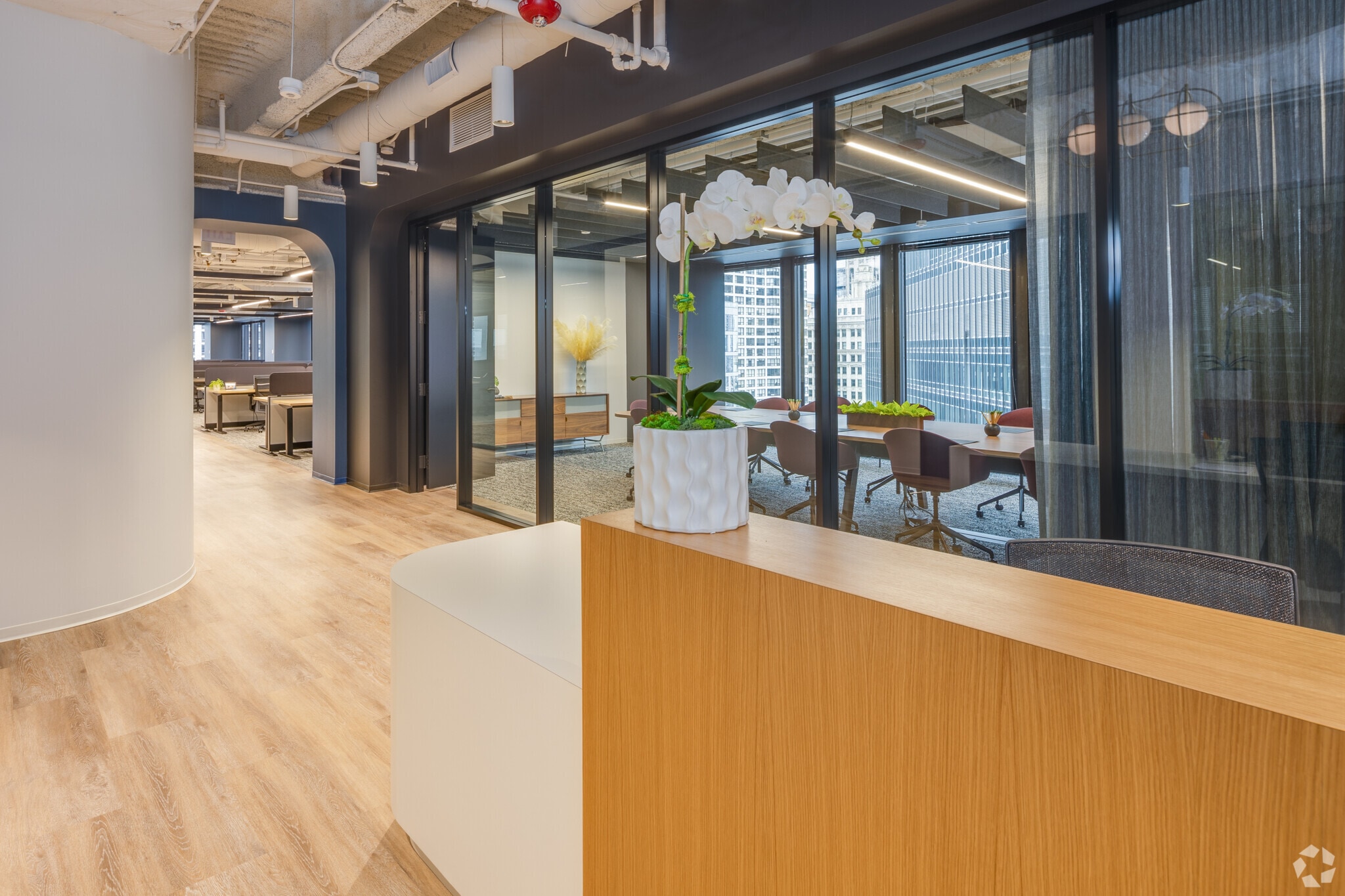 330 N Wabash Ave, Chicago, IL 60611 - 330 North Wabash - AMA Plaza ...