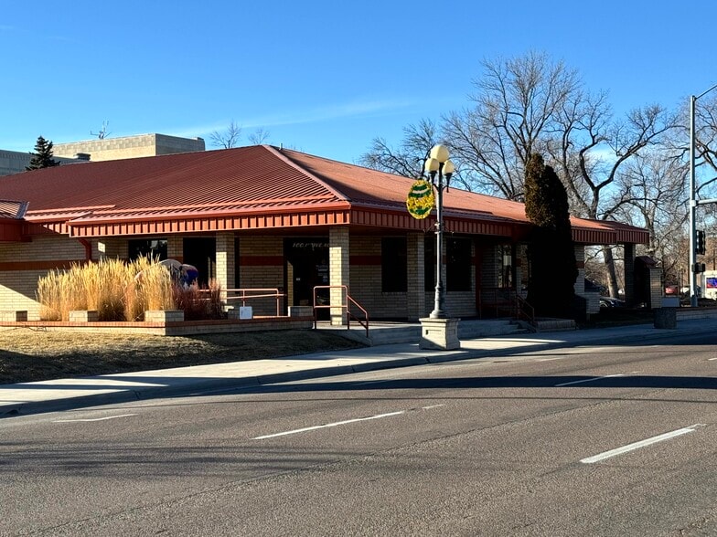 100 1st Ave N, Great Falls, MT 59401 - Global Financial Building | LoopNet