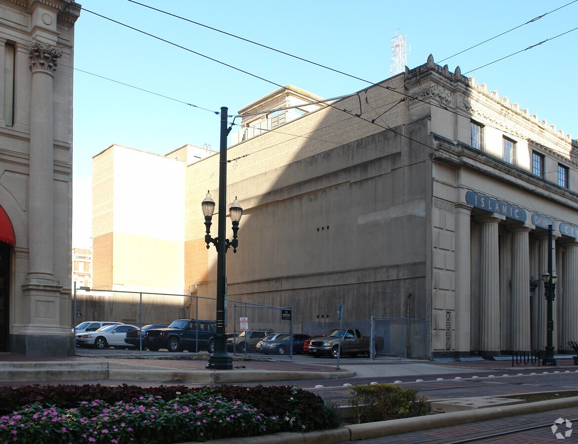 208-214 Main St, Houston, TX 77002 | LoopNet