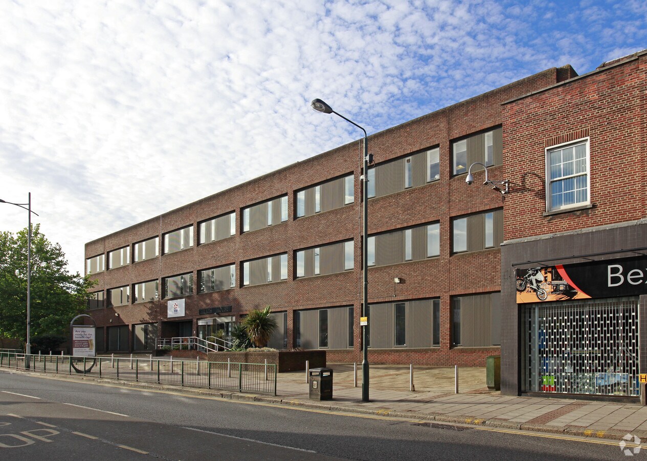 255 Broadway, Bexleyheath, DA6 8DB | LoopNet